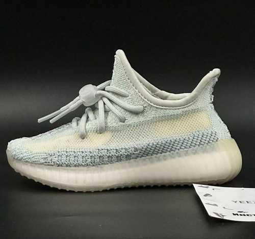 Детские кроссовки yeezy boost 350