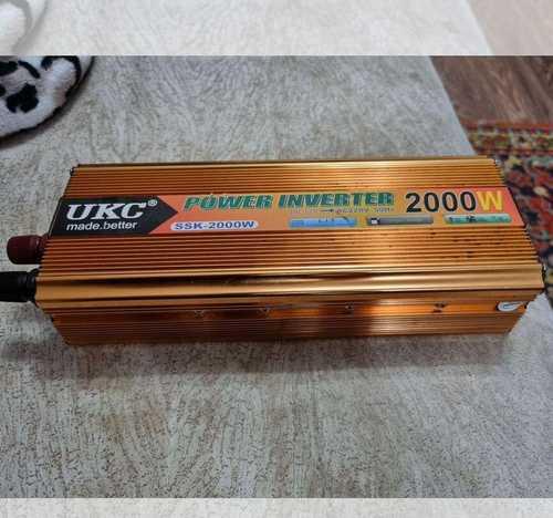 Инвертор UKC 12-220 2000W