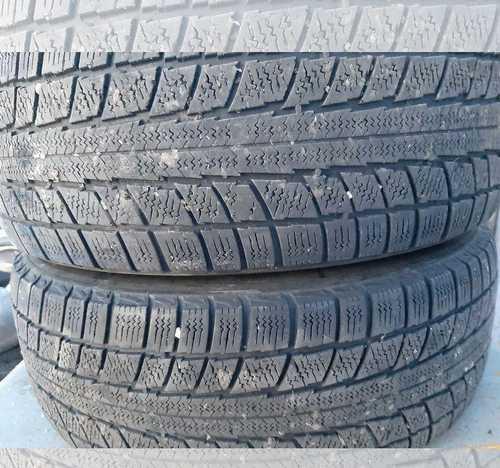 Triangle Snow-LL01 215/70 R15 98T