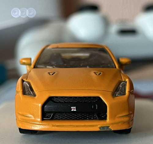 Модель автомобиля nissan gtr