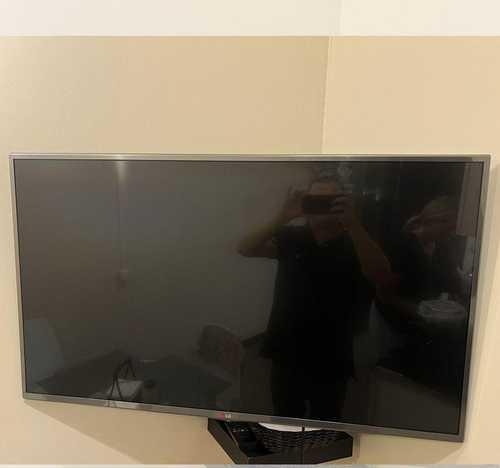 Телевизор lg 42 SMART tv