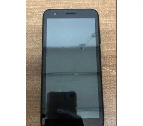 Смартфон Itel A27 2/32Gb LTE Grey состояние хороше