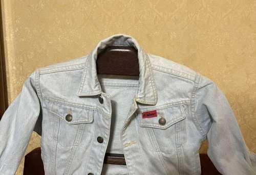 Курточка джинсовая фирменная на 4-6 лет