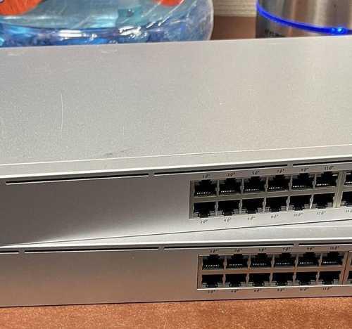 Коммутатор Ubiquiti UniFi Switch 24 PoE USW-24-POE