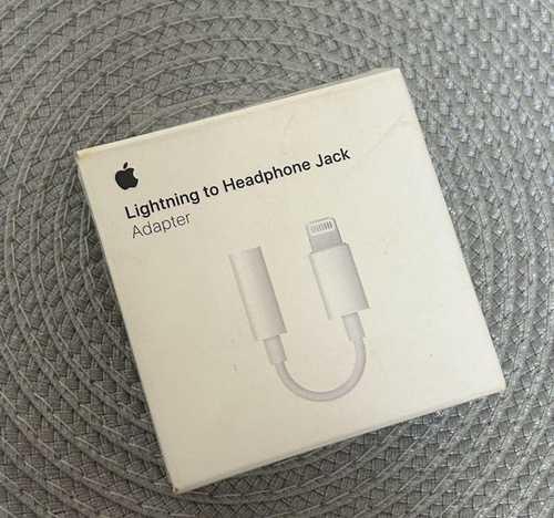 Адаптер Apple lightning 3.5 jack оригинал