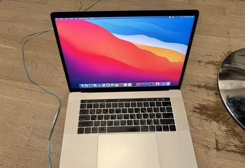 Apple MacBook Pro 15 2018 i7/32/512ssd