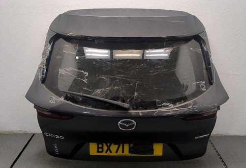 Фонарь крышки багажника Mazda CX-30, 2021
