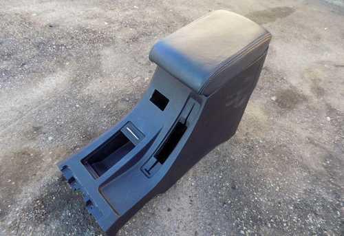 Подлокотник Great Wall Hover H3