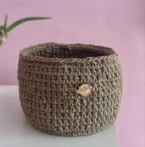 Кашпо ваза вязаная из джута handmade