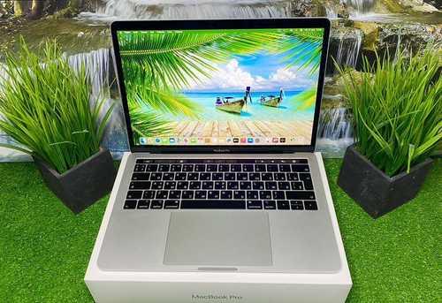 MacBook Pro 13 2018 16gb 256gb Идеал/Ростест