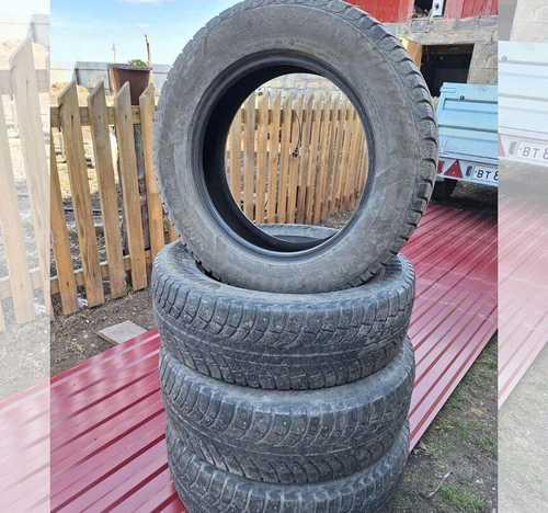 Matador MP 30 Sibir Ice 2 225/65 R17 106T
