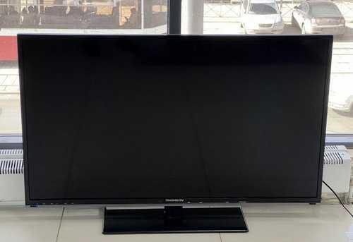 Огромный телевизор для игр 50" (127 см) Thomson