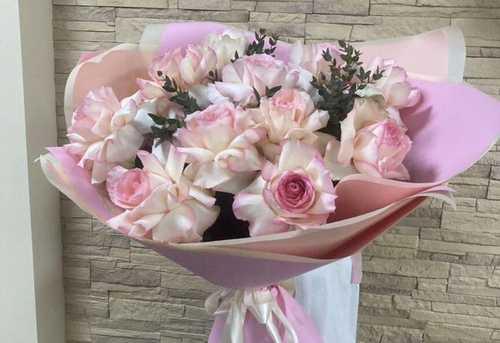 Букет из 11 французских роз, доставка цветов