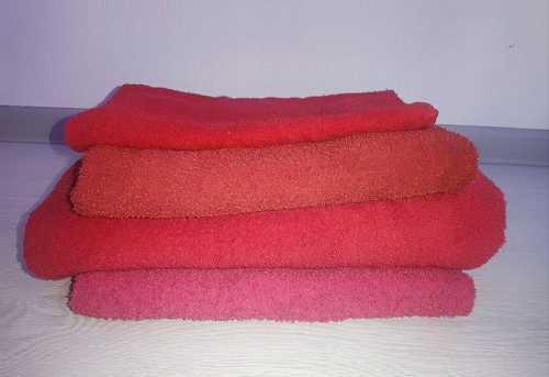 Полотенца банные красные