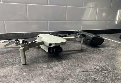 Квадрокоптер dji mini se