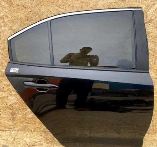 Задняя правая дверь Toyota Corolla E210