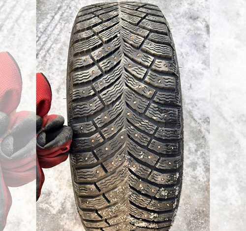 Michelin X-Ice North 4 205/55 R16 94T