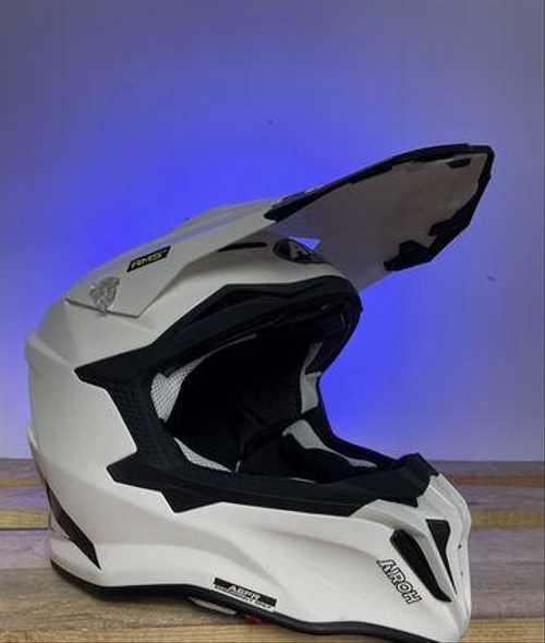 Внедорожный шлем Airoh Strycker White