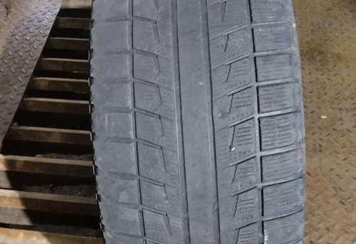 Bridgestone Blizzak Revo2 215/55 R17