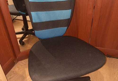 Офисный стул для школьника