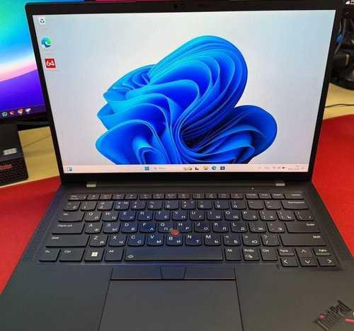 Ноутбук Lenovo Thinkpad X1 Carbon 10th Gen / 512 G