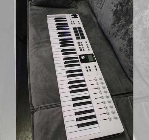 Midi клавиатура arturia keylab essential 61 mk 3