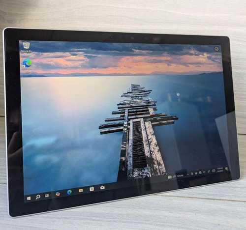 Microsoft Surface Pro 7 Plus 16/256 с LTE