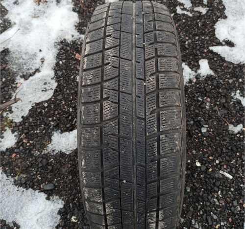 Yokohama Ice Guard IG50  205/60 R16 92Q