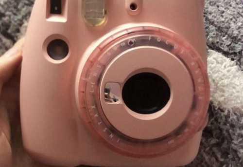 Компактный фотоаппарат мнговенной печати