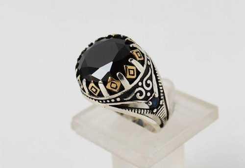 Мужское серебряное кольцо со шпинелью
