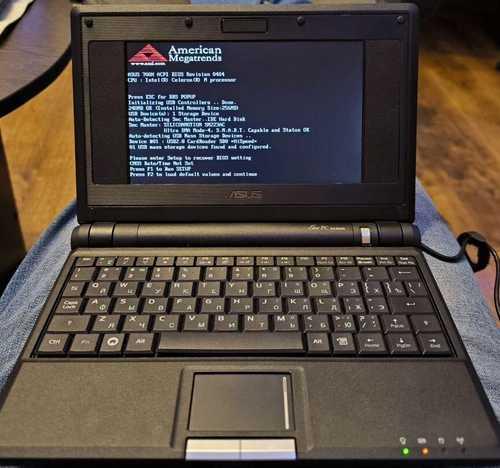 Asus EEE PC 700