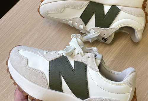 New Balance 327 'Oatmeal Oak Green'