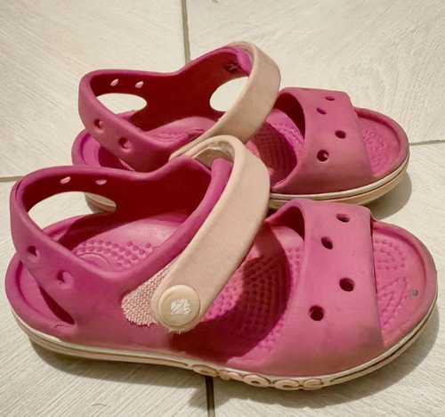 Crocs босоножки девочке