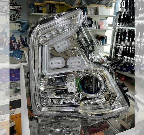 Фара правая/левая LED shacman X6000