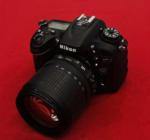 Nikon d7100 kit 18-105mm (как новый)