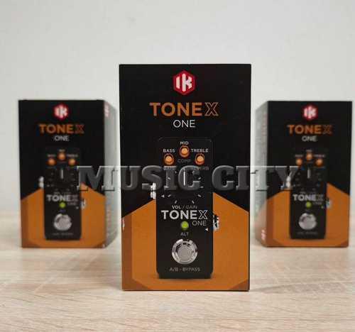 IK Multimedia ToneX One педаль