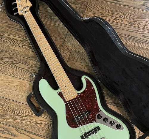 Бас гитара fender jazz bass deluxe 5 V