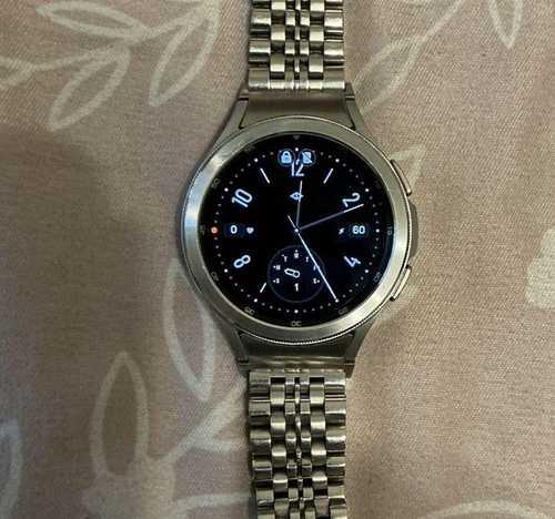 Samsung Galaxy Watch 4 Classic 46mm silver