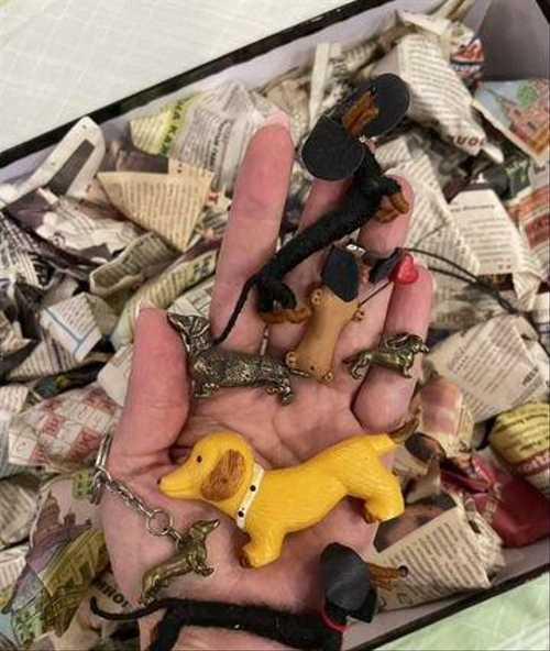 Фигурка такса