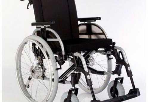 Кресло-коляска инвалидная Ottobock