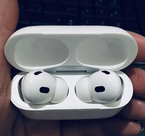 Беспроводные наушники apple airpods