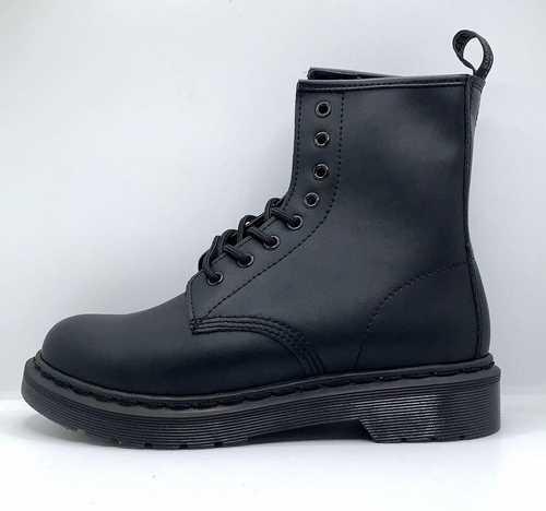 Dr martens 1460 mono black