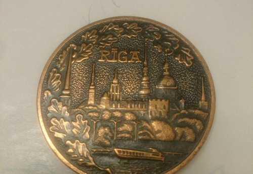 Медаль латунь Рига СССР, экскурсионное бюро