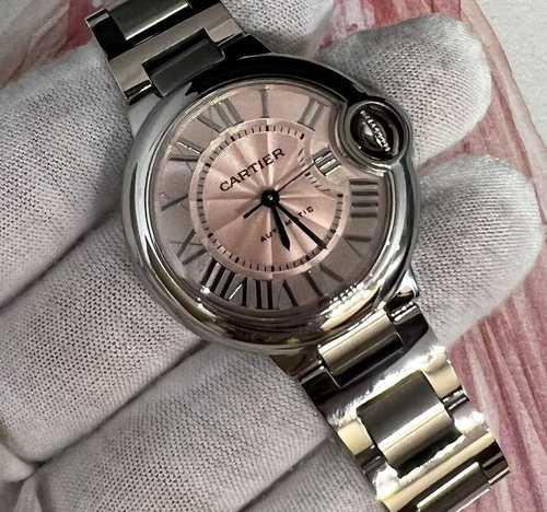 Наручные часы Cartier Pink Dial