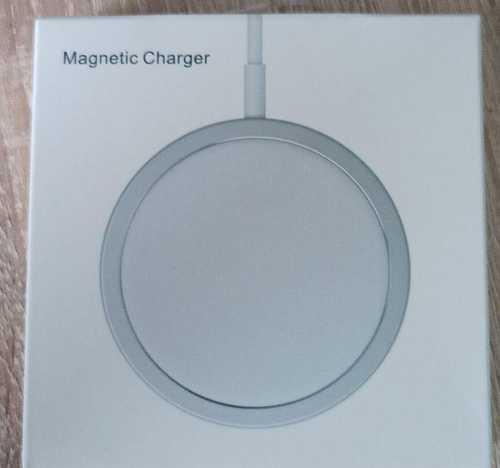 Беспроводная зарядка magsafe