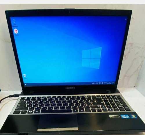 Ноутбук Samsung NP300V5A