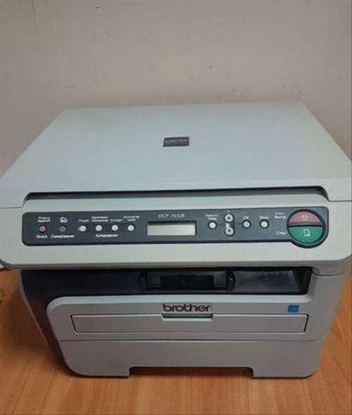 Лазерное мфу Brother DCP-7032R