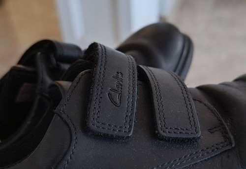 Кроссовки Clarks