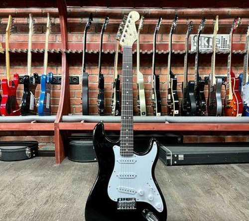 Электрогитара Fender Squier MM Stratocaster