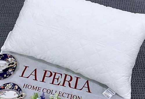 Подушка с вышивкой La perla